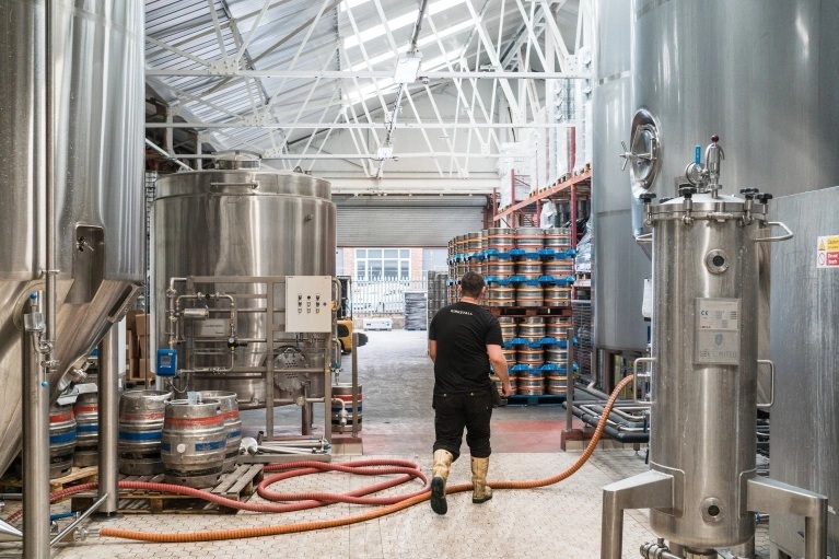 Vertical Drinks | Veltins UK Importer | Craft Beer Distribution